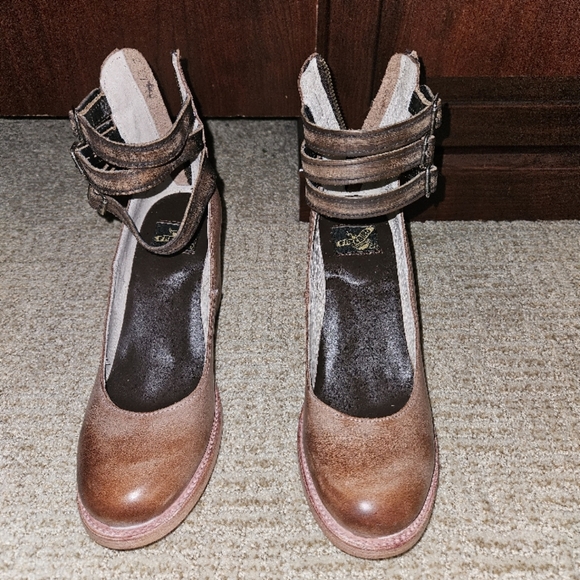 Freebird by Steven | Shoes | Freebird Randi Dusty Rose Size 8 | Poshmark